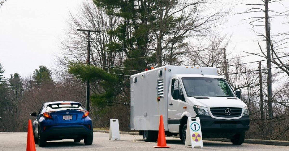 ZBV mobile Z Backscatter cargo and vehicle screening… | Rapiscan AS&E