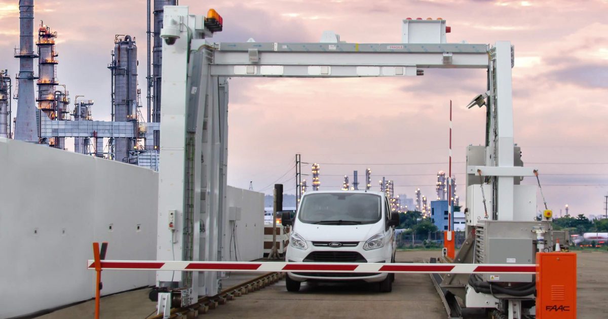 Eagle C25 gantry-based X-ray inspection system for… | Rapiscan AS&E